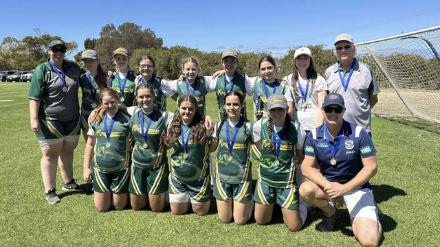 Squaws on top of the mountain again | Port Lincoln Times